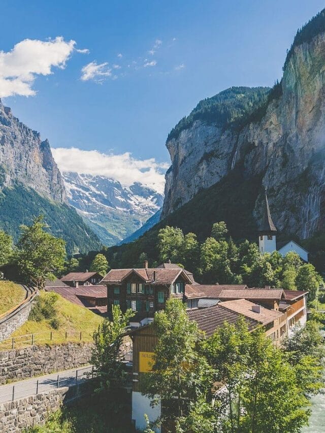 Best Time to Visit Switzerland 2026 | Expert Seasonal Travel Guide